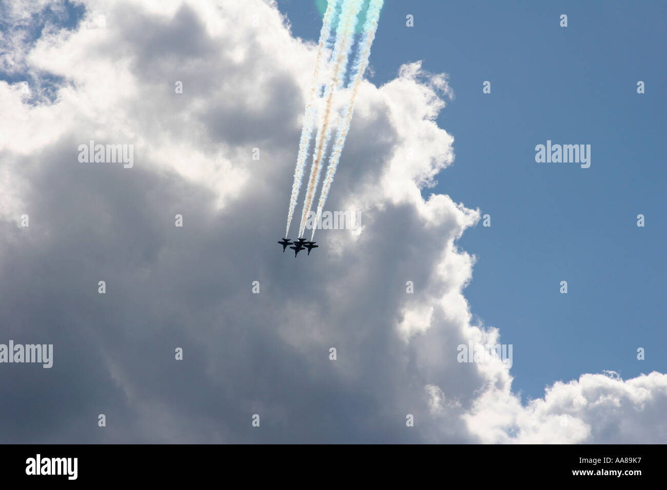 Fixed wing formation hi-res stock photography and images - Alamy