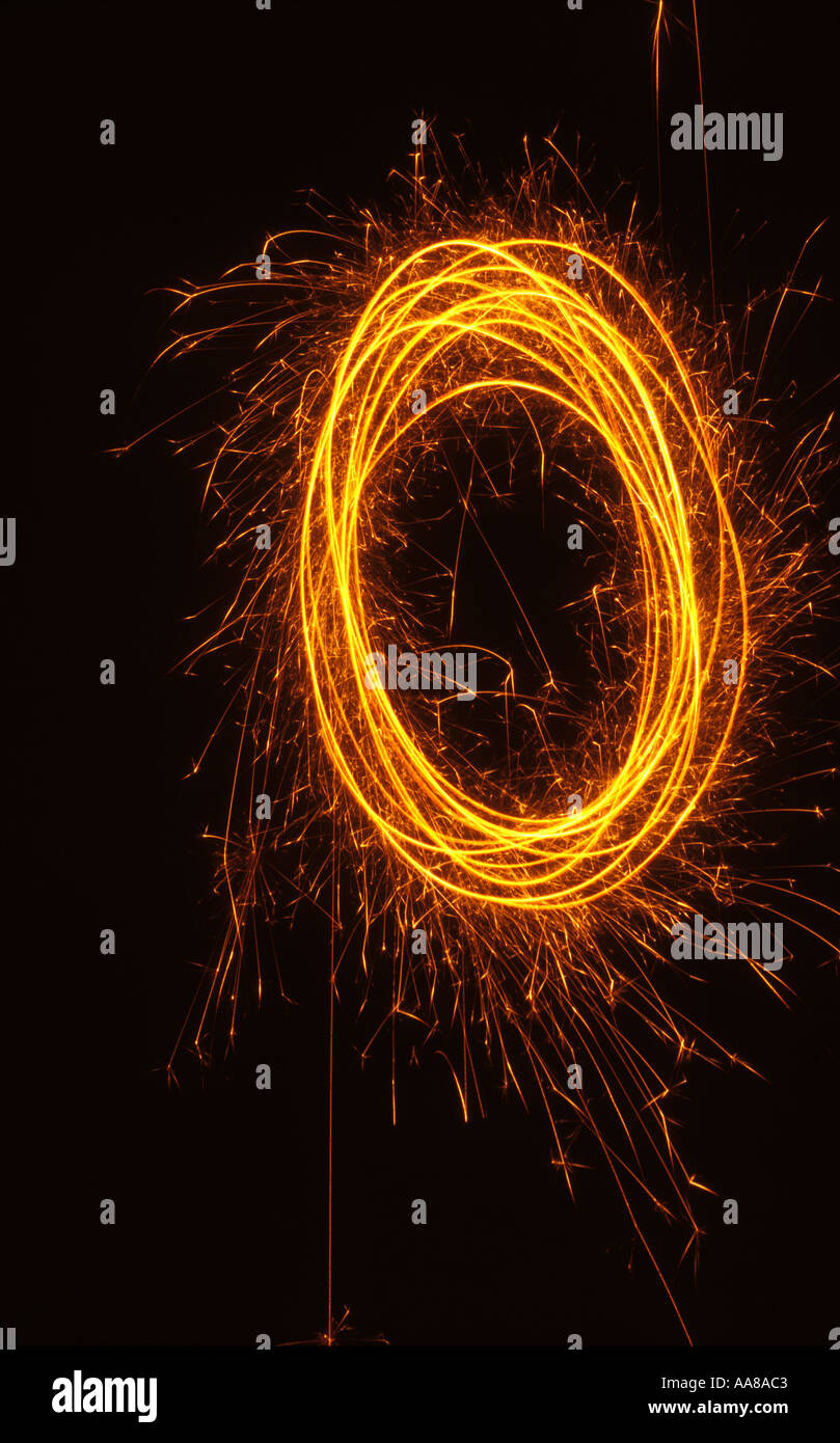 Sparkler circle hi-res stock photography and images - Alamy