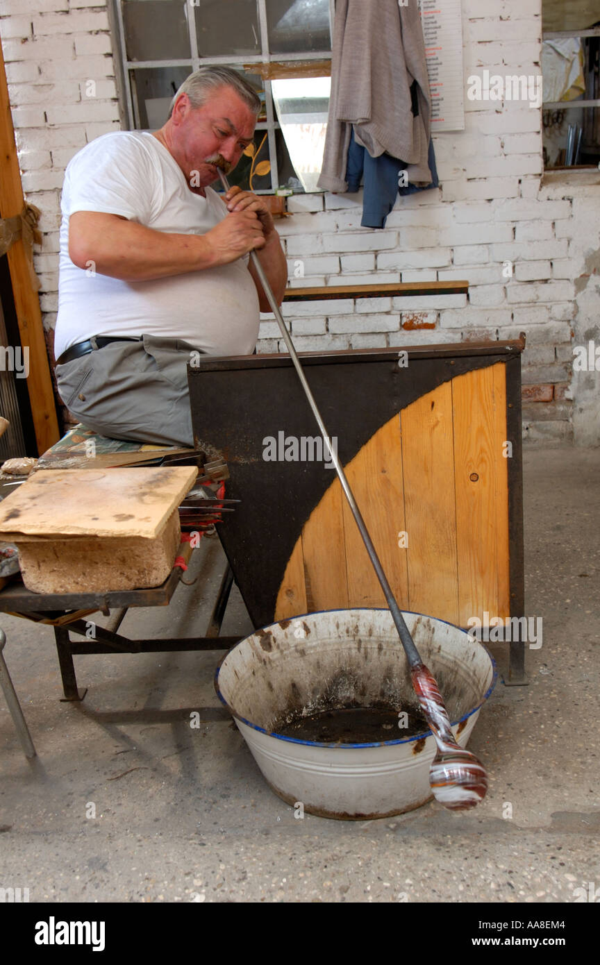 Venetian glass blowing hi-res stock photography and images - Alamy