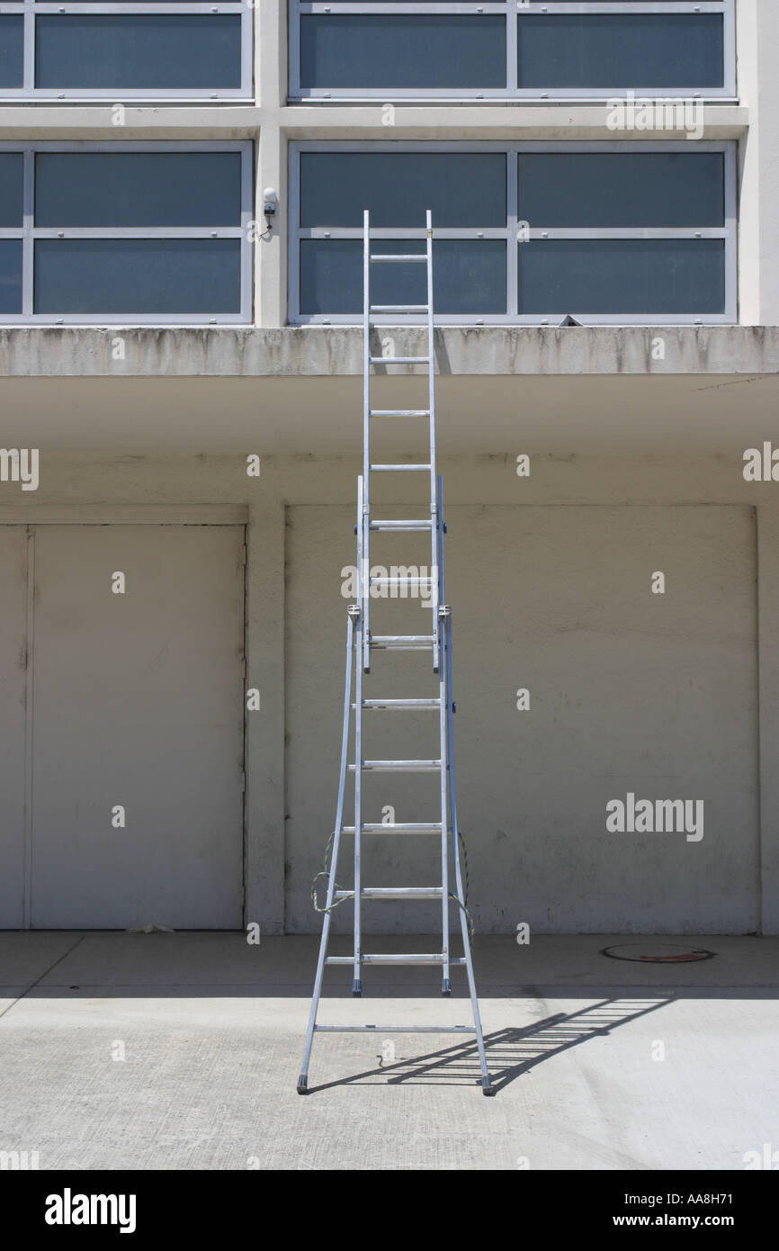 Extended ladder hi-res stock photography and images - Alamy