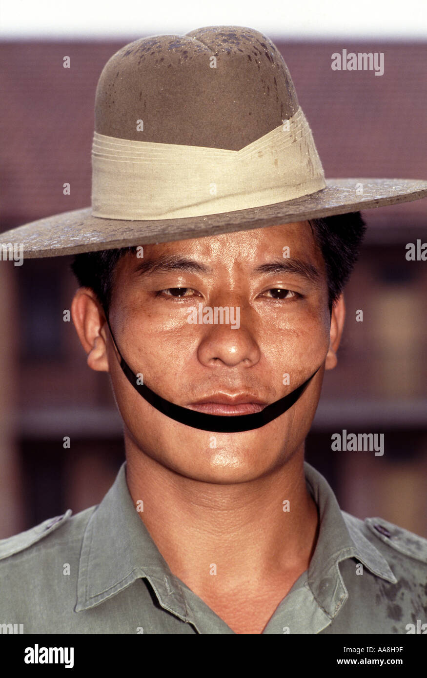 Gurkha hat hi-res stock photography and images - Alamy