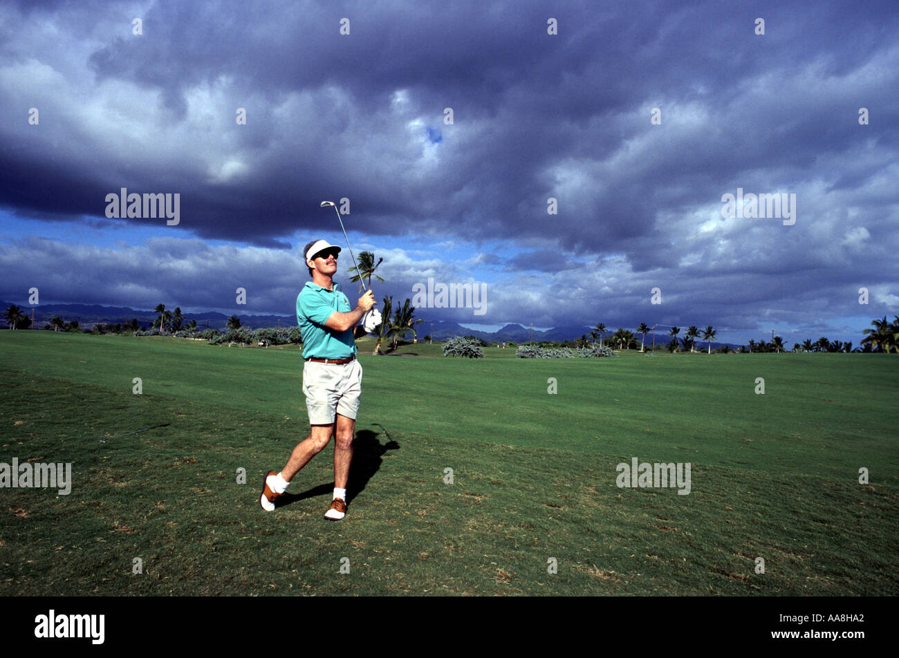 Honolulu hawaii oahu golf hi-res stock photography and images - Alamy