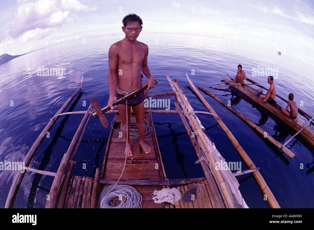 Badjao hi-res stock photography and images - Alamy