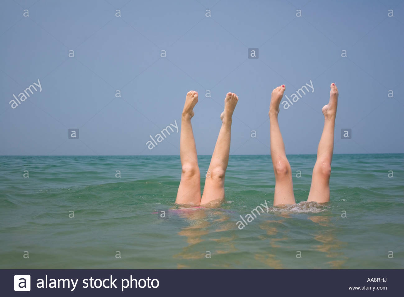 Handstands Stock Photos & Handstands Stock Images - Alamy Handstands Stock Photos & Handstands Stock Images - Alamy