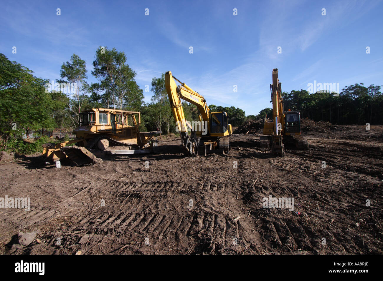 CLEARING LAND FOR HOUSING DEVELOPMENT HORIZONTAL BAPDB7242 Stock Photo ...