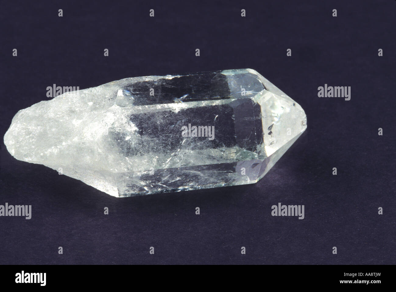 science GEOLOGY Quartz Stock Photo - Alamy