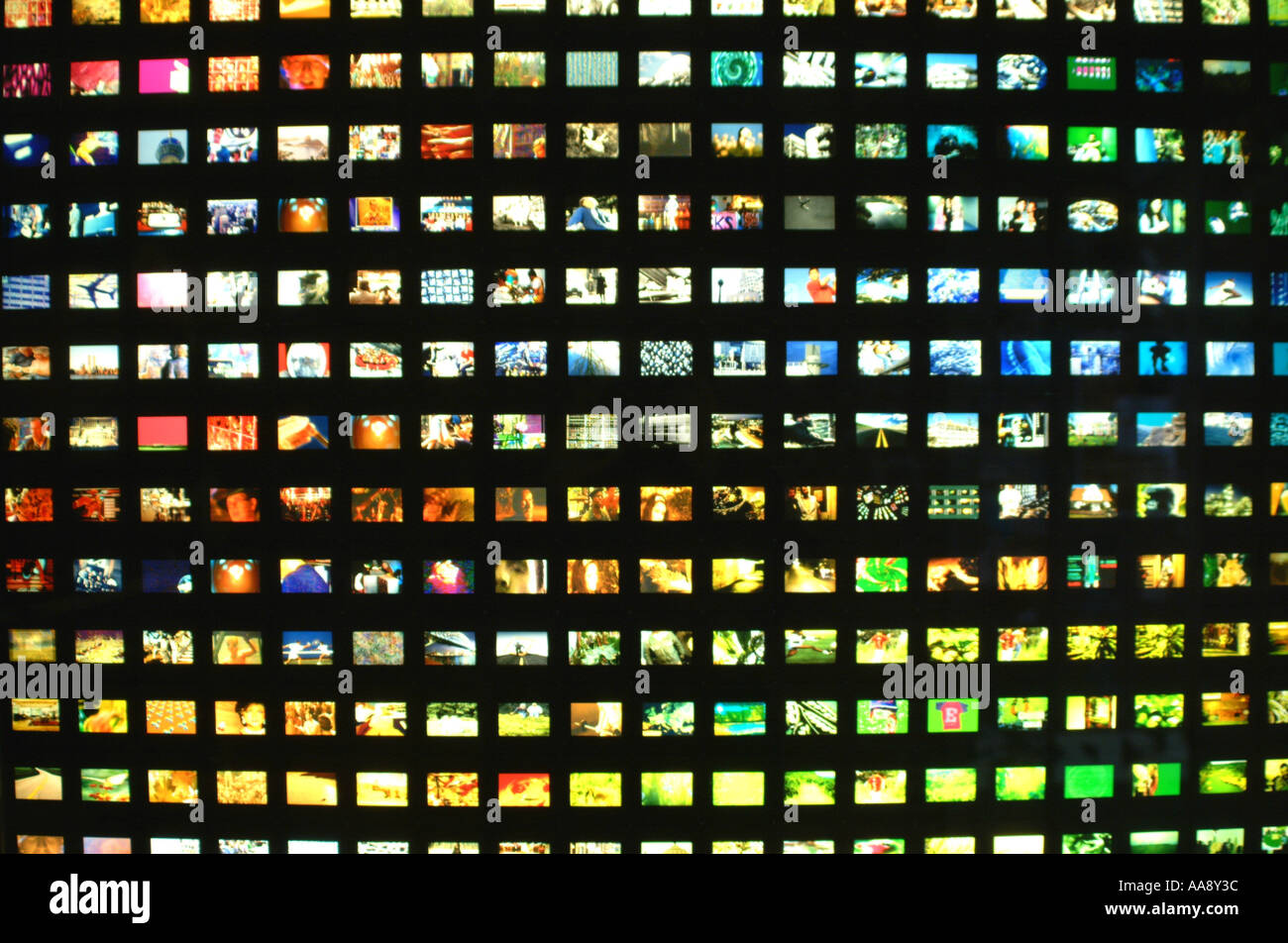 Mass media hi-res stock photography and images - Alamy