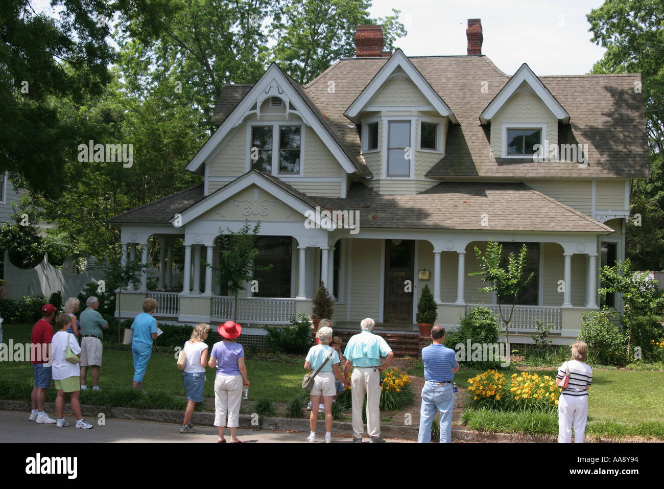 Alabama Morgan County,Decatur,Saturday Walking Tour,group,historic home ...