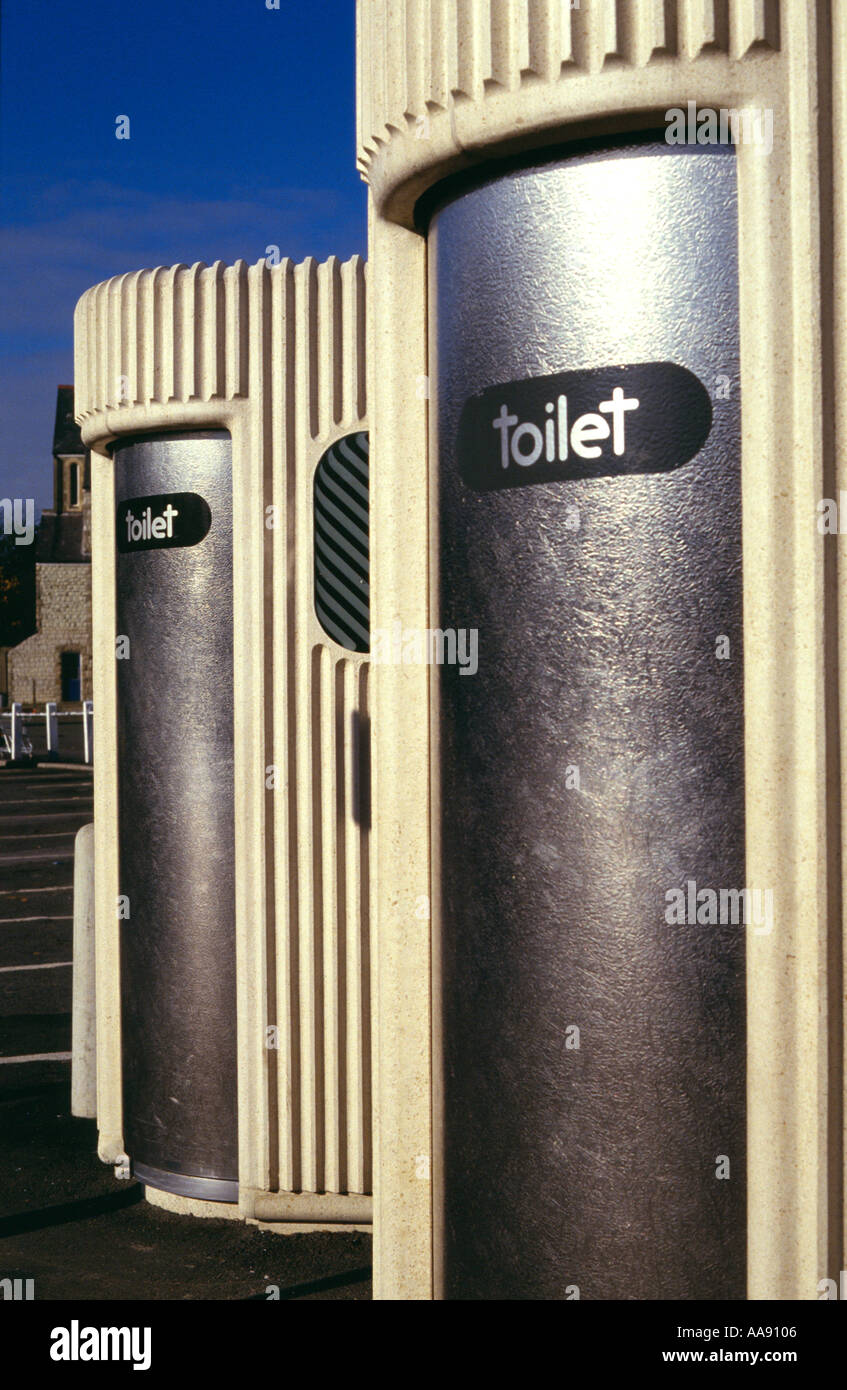 Superloo hi-res stock photography and images - Alamy