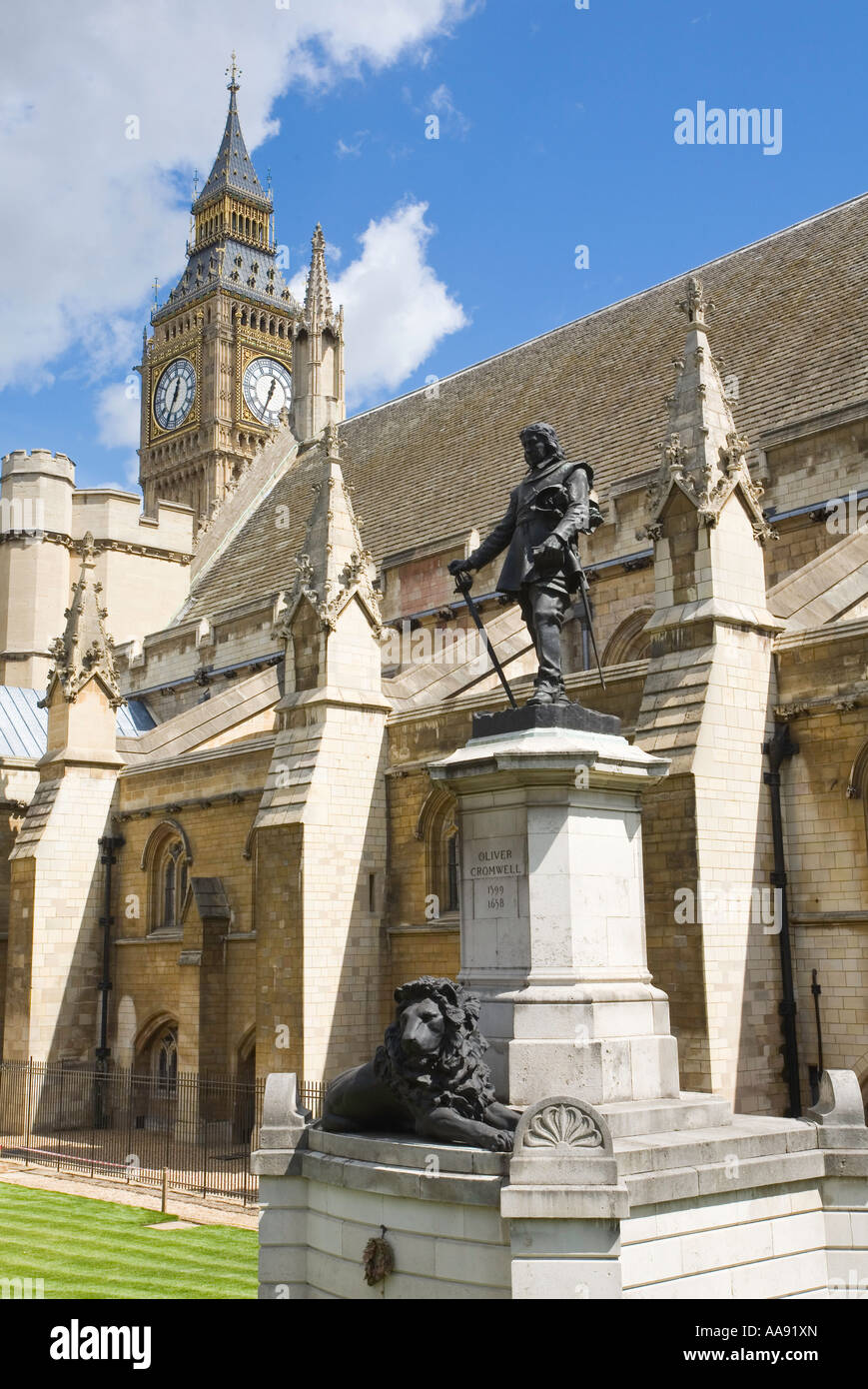 Statue of Oliver Cromwell Cromwell green Houses of Parliament ...
