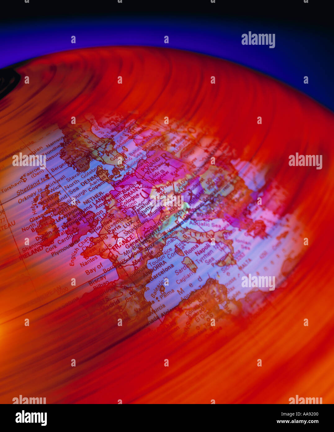World spinning map hi-res stock photography and images - Alamy