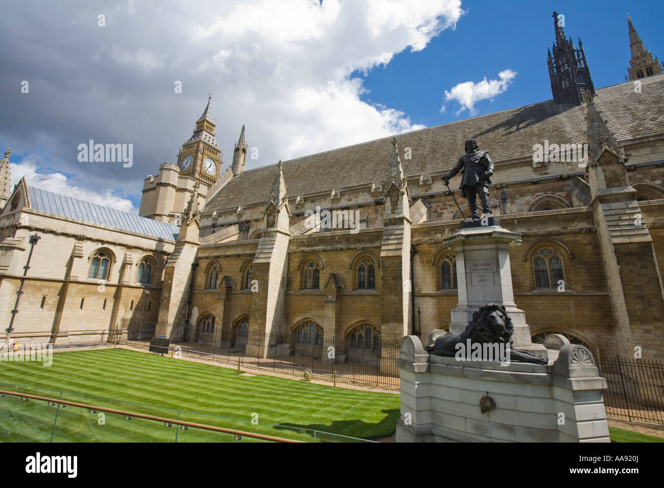 Statue of Oliver Cromwell Cromwell green Houses of Parliament ...