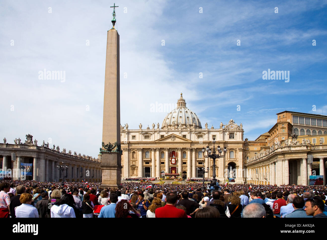 Easter sunday catholic hi-res stock photography and images - Alamy