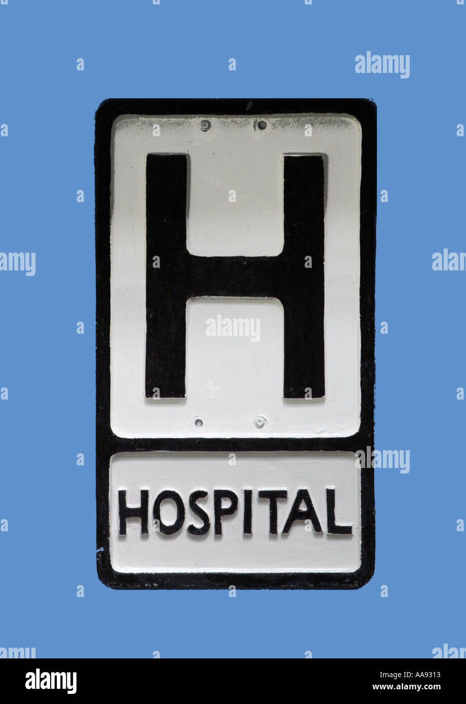 Vintage UK traffic sign for hospital Stock Photo - Alamy