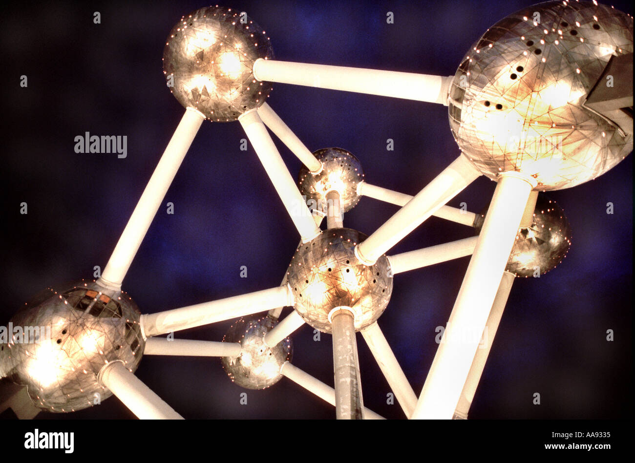 Atomium building brupark hi-res stock photography and images - Alamy