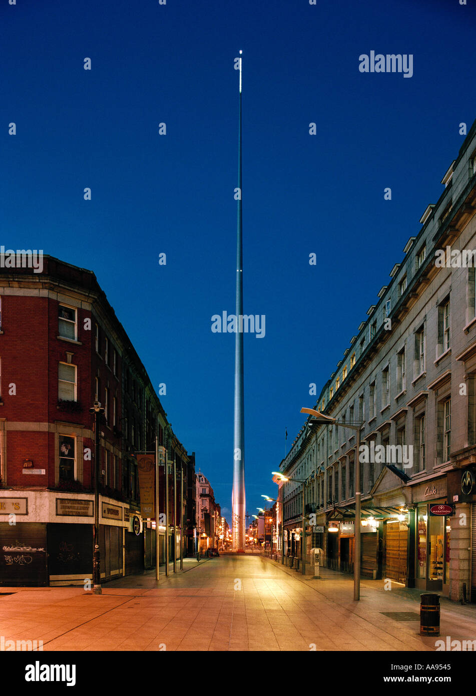 The Spire of Dublin designed by renowned architect Ian Ritchie at dusk ...