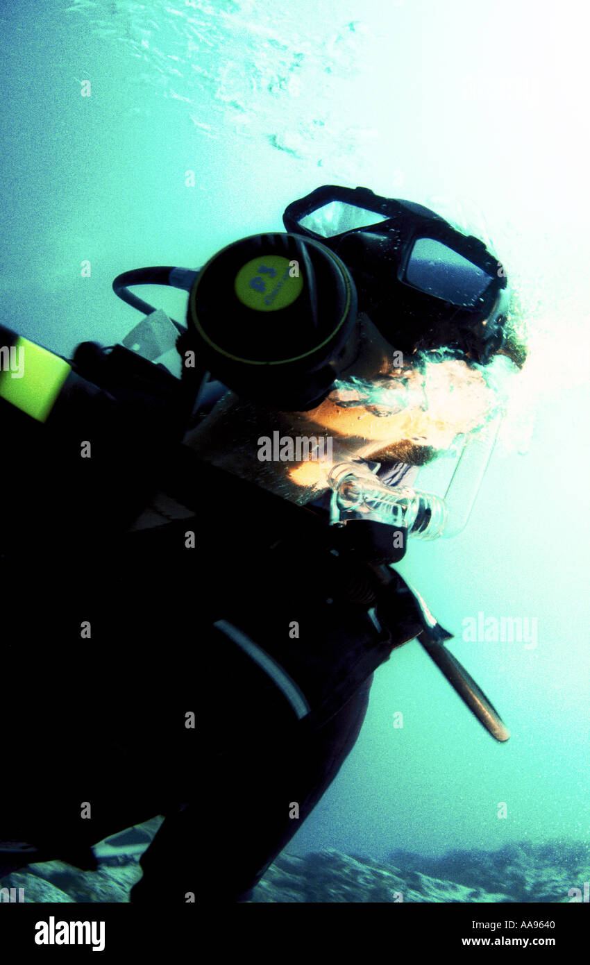 Cross underwater hi-res stock photography and images - Alamy