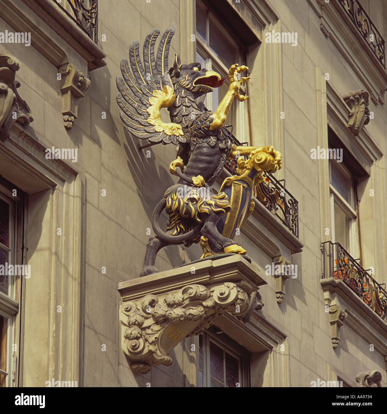 Helvetia statue hi-res stock photography and images - Alamy