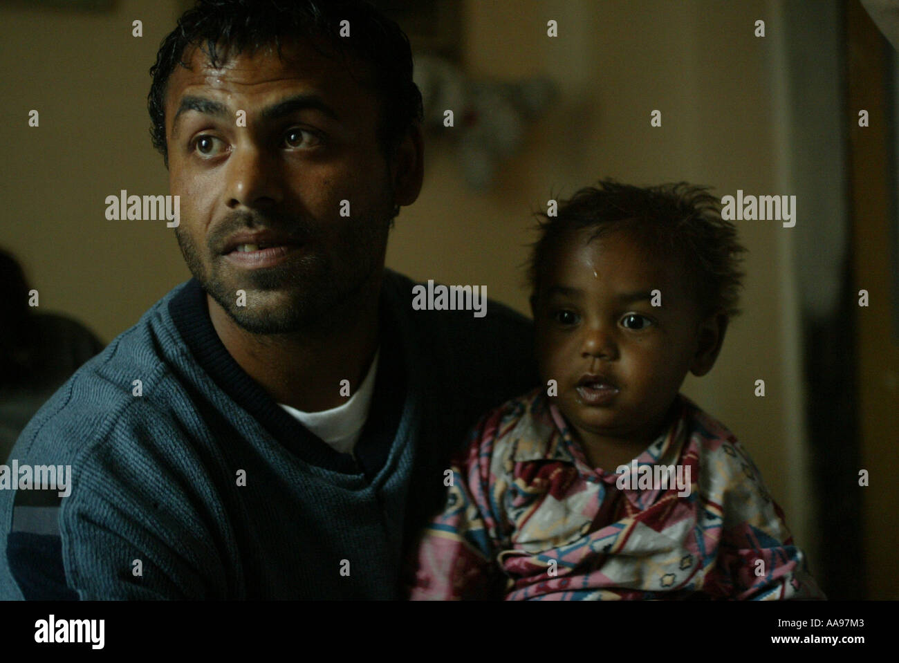 Gypsy Roma Portrait High Resolution Stock Photography and Images - Alamy