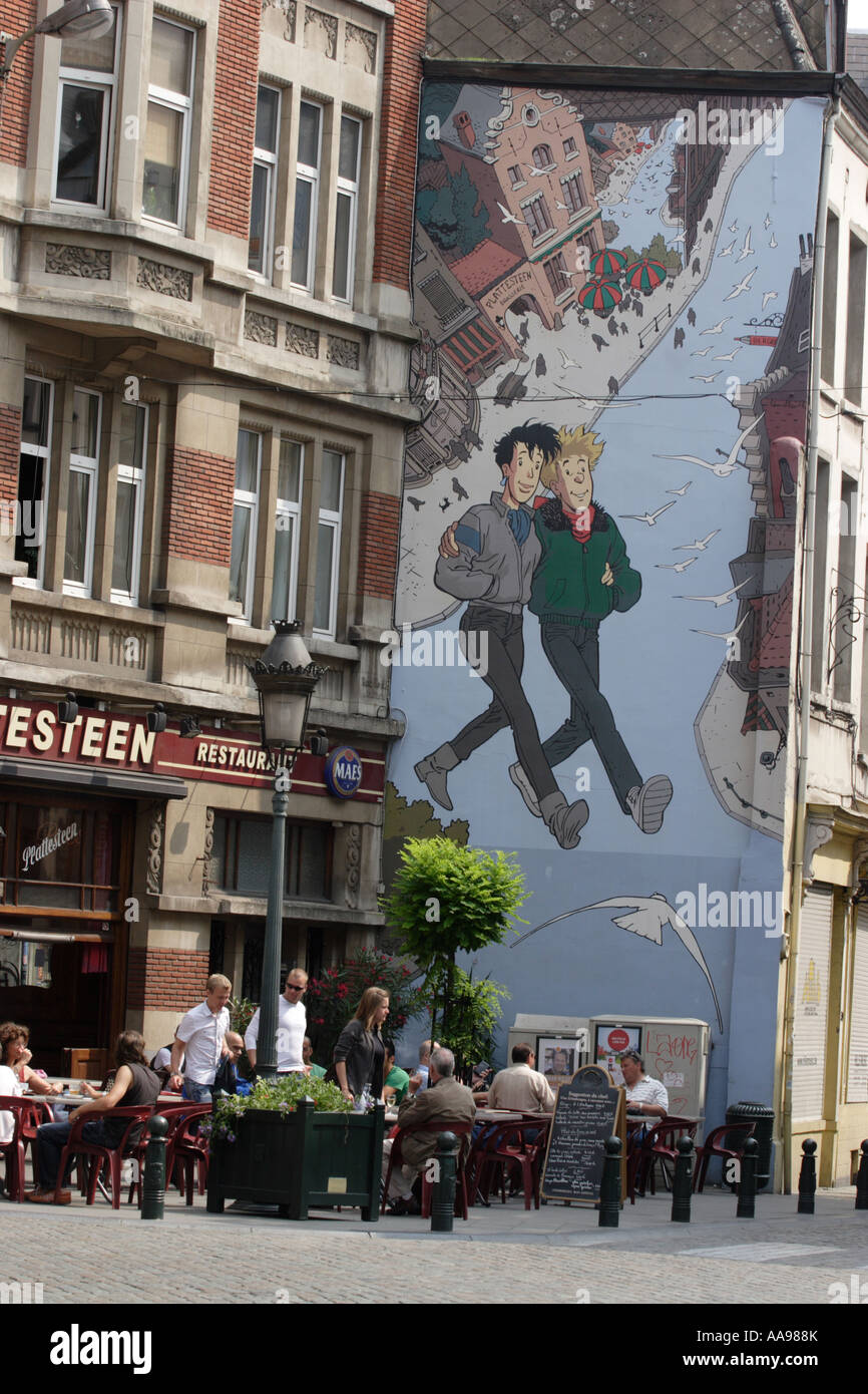 Tintin comic mural hi-res stock photography and images - Alamy