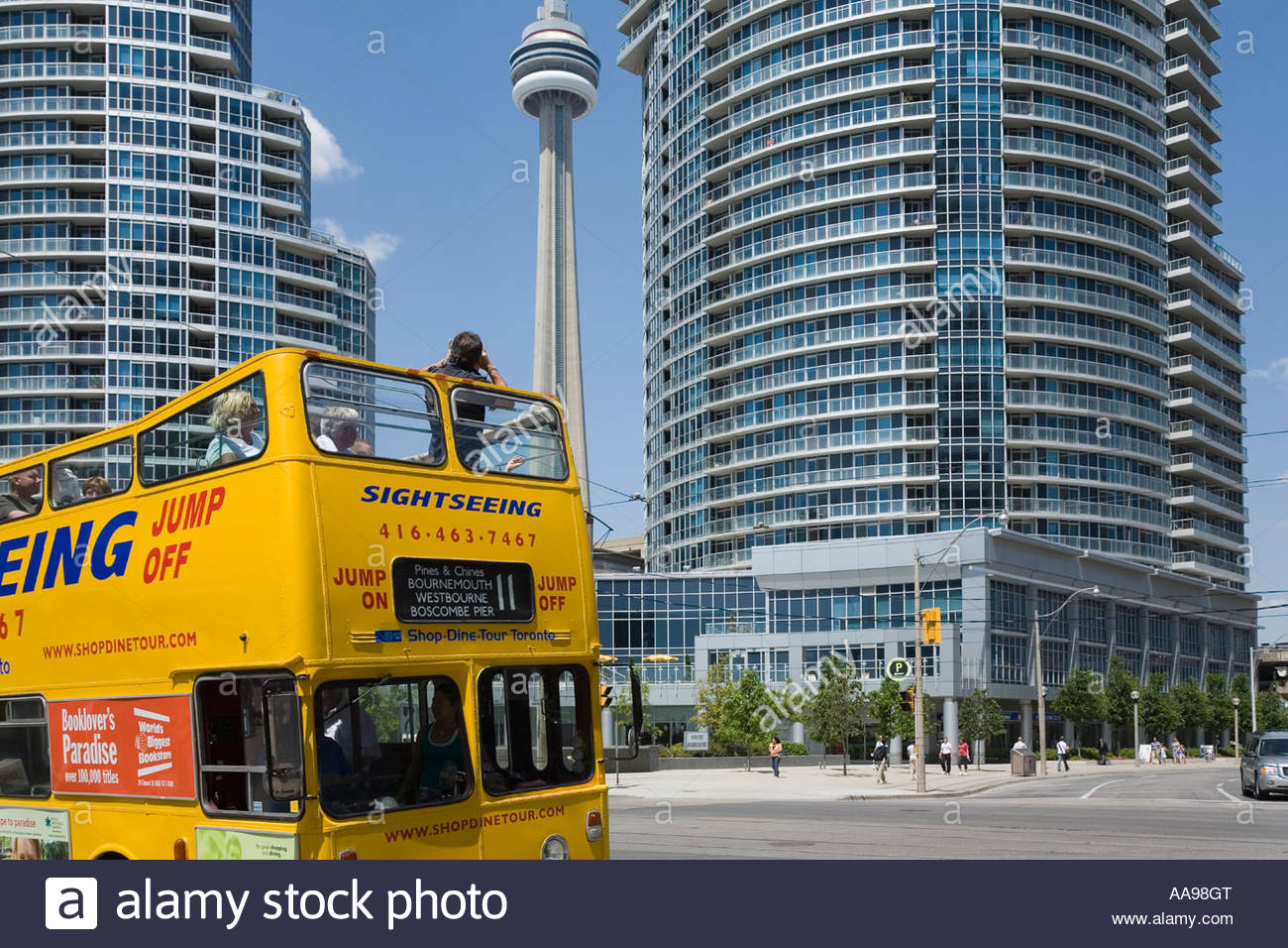 Toronto City Sightseeing Bus High Resolution Stock Photography and ...