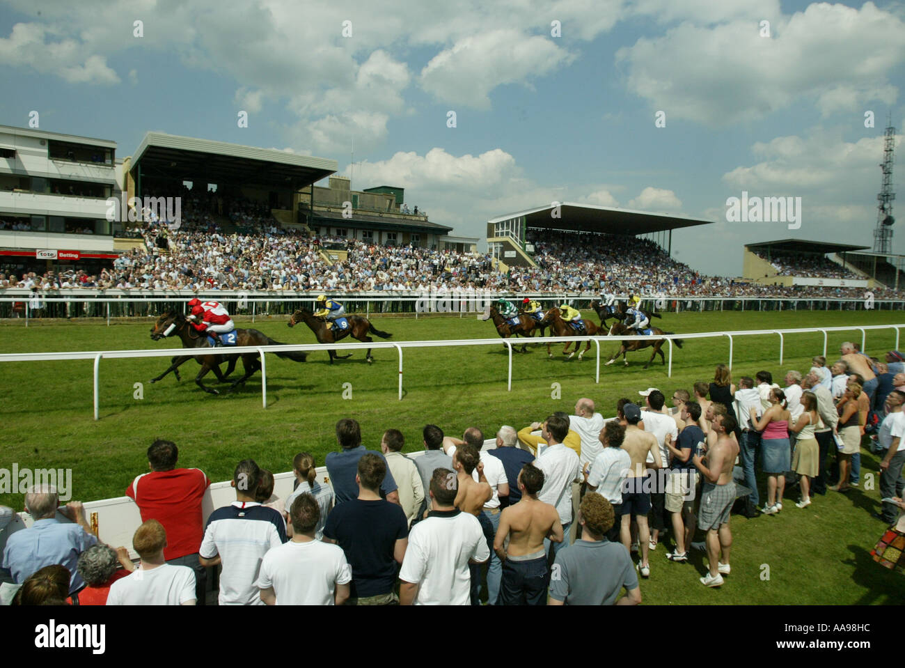 Bath racecourse hi-res stock photography and images - Alamy