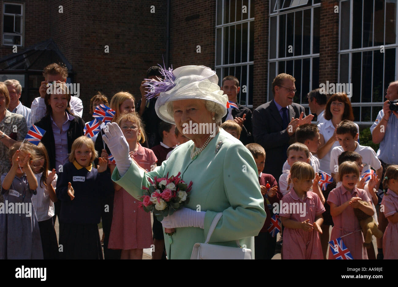 Queen waves hi-res stock photography and images - Alamy