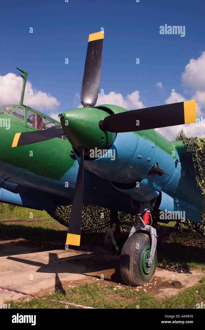 Russian WWII bomber Tupolev Tu 2 Stock Photo - Alamy