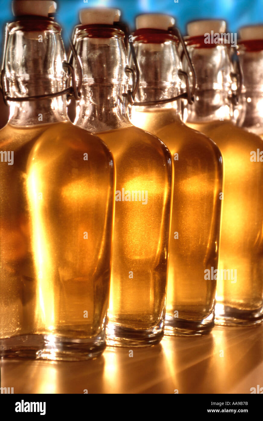 Amber bottles with labels hi-res stock photography and images - Alamy