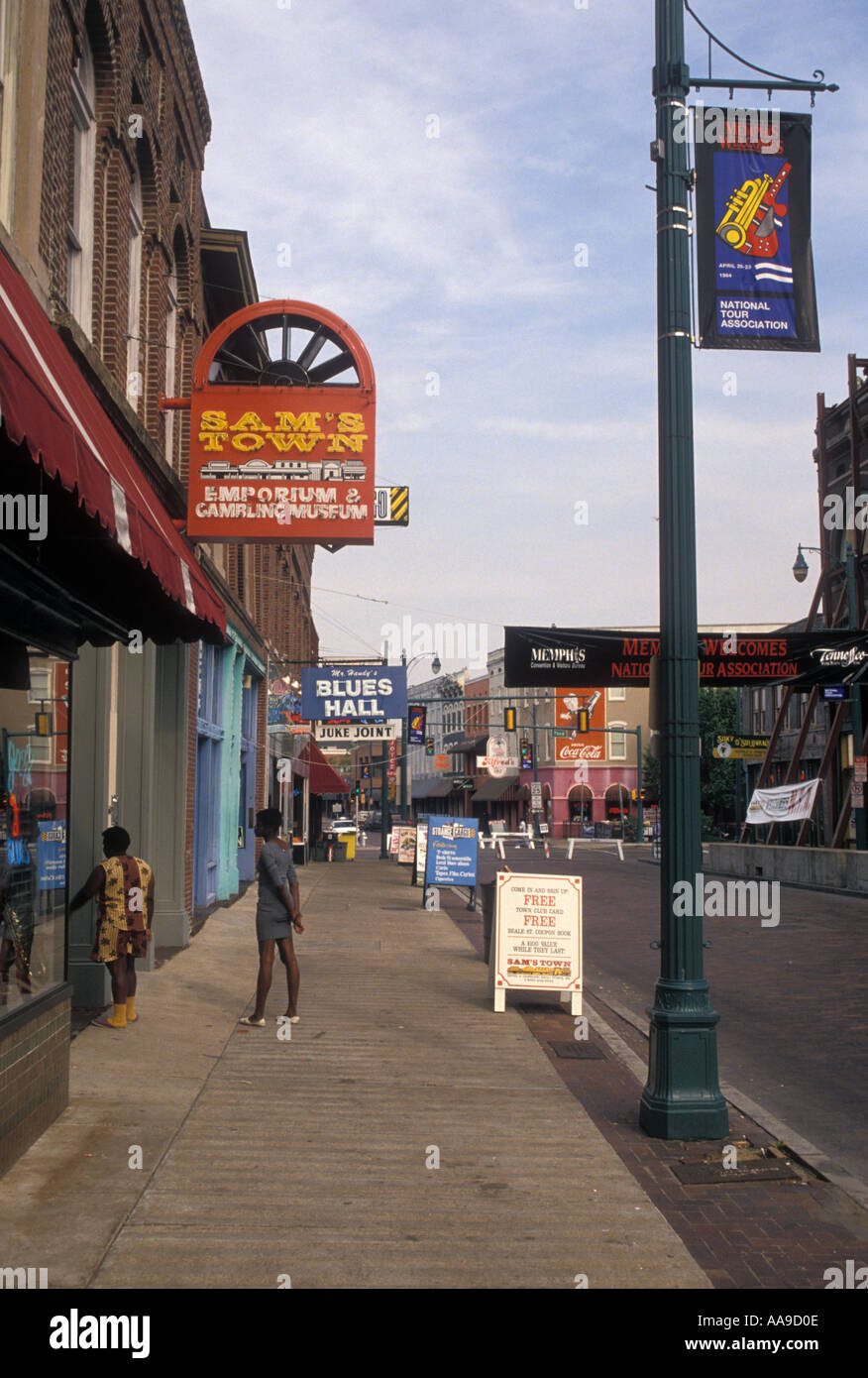 Historic beale street in memphis hi-res stock photography and images ...