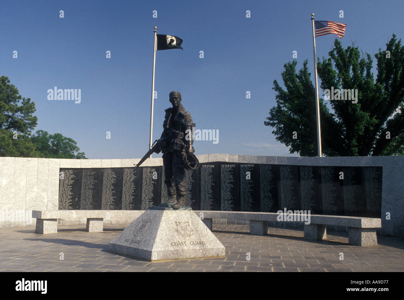 Arkansas capitol monument hi-res stock photography and images - Alamy