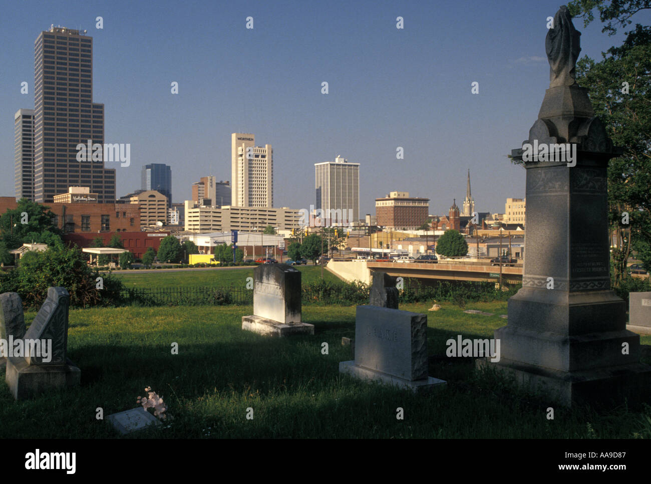 Downtown little rock arkansas skyline hi-res stock photography and ...