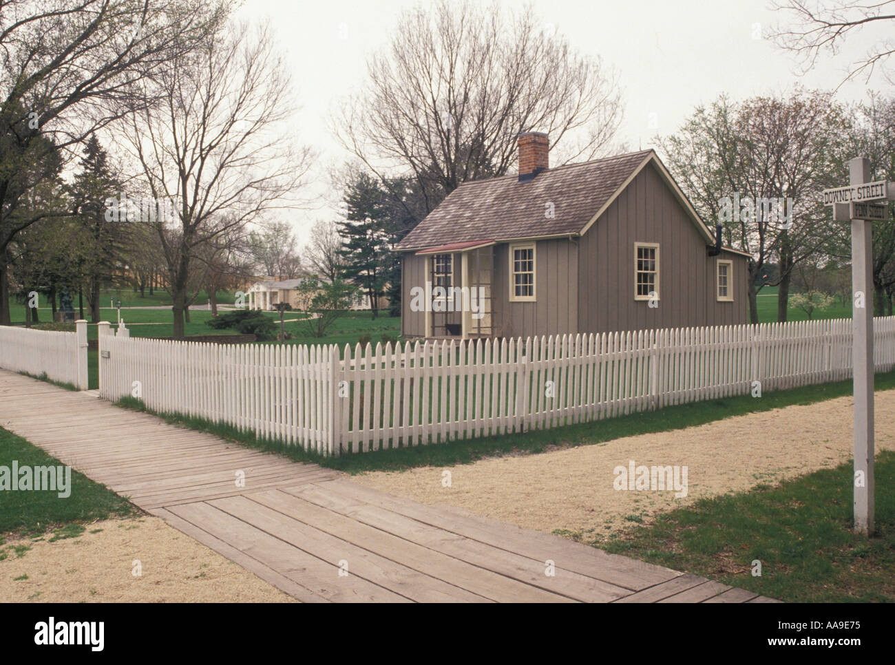 Historical branch photographs hi-res stock photography and images - Alamy