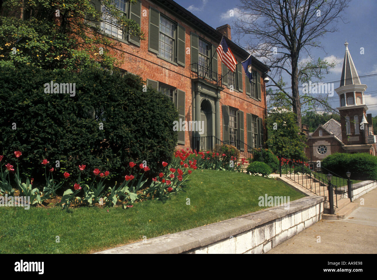 Historic mansion kentucky hi-res stock photography and images - Alamy