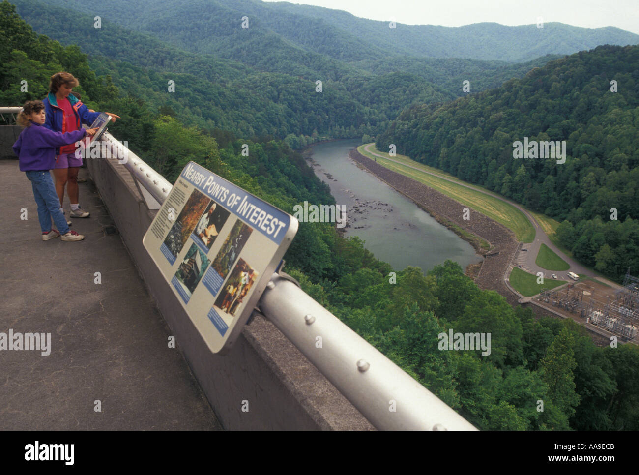 Fontana dam hi-res stock photography and images - Alamy