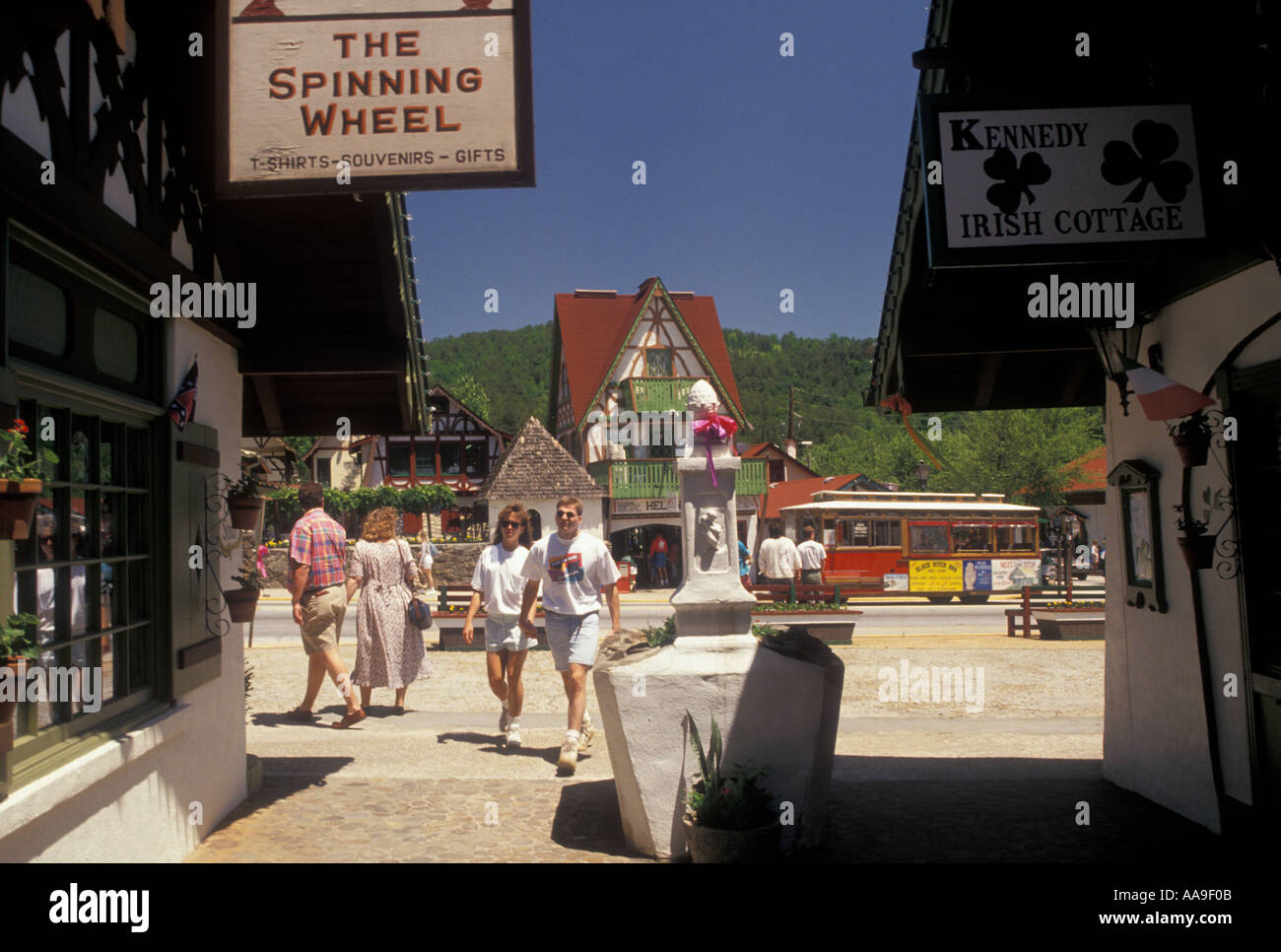 Village alpine helen in georgia hi-res stock photography and images - Alamy