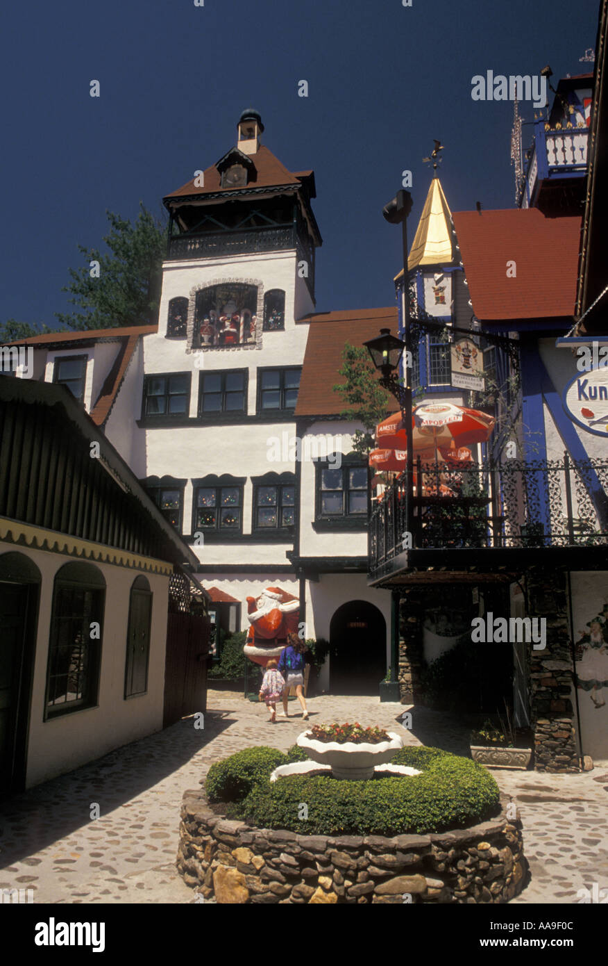 Village alpine helen in georgia hi-res stock photography and images - Alamy
