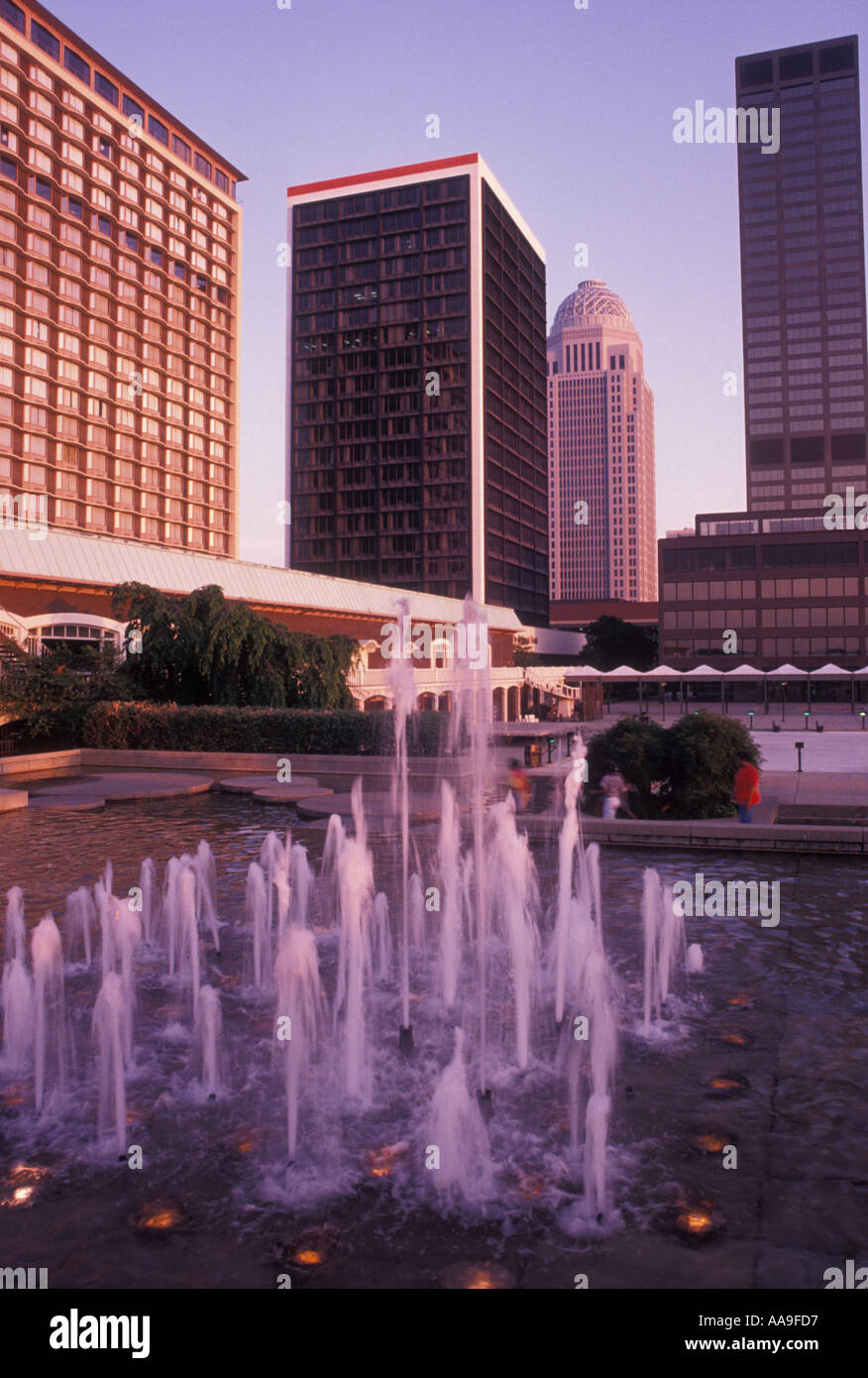 Louisville riverfront hi-res stock photography and images - Alamy
