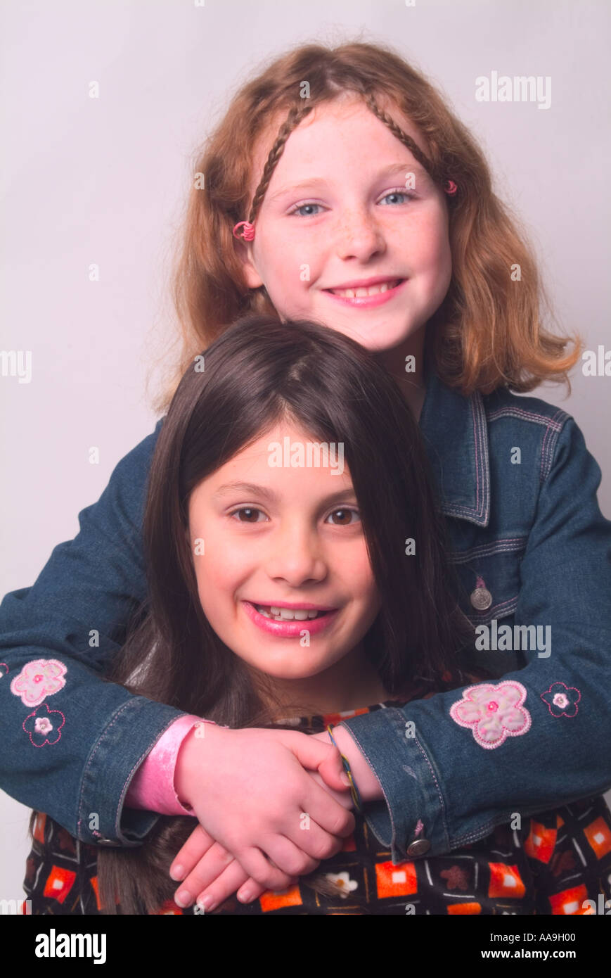 Two pretty nine year old girls Stock Photo - Alamy