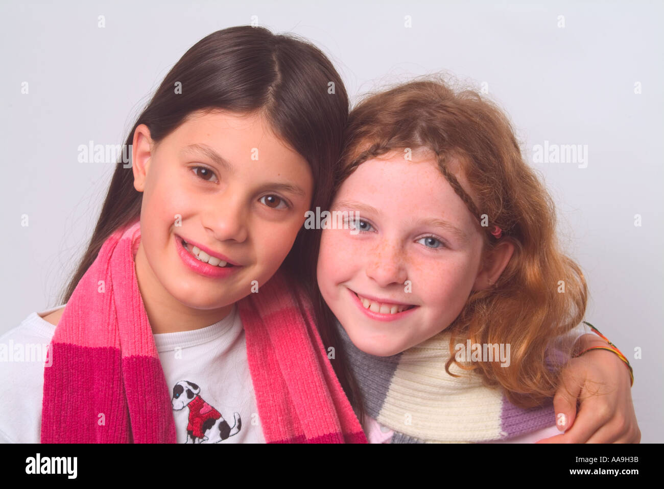 Two pretty nine year old girls Stock Photo - Alamy