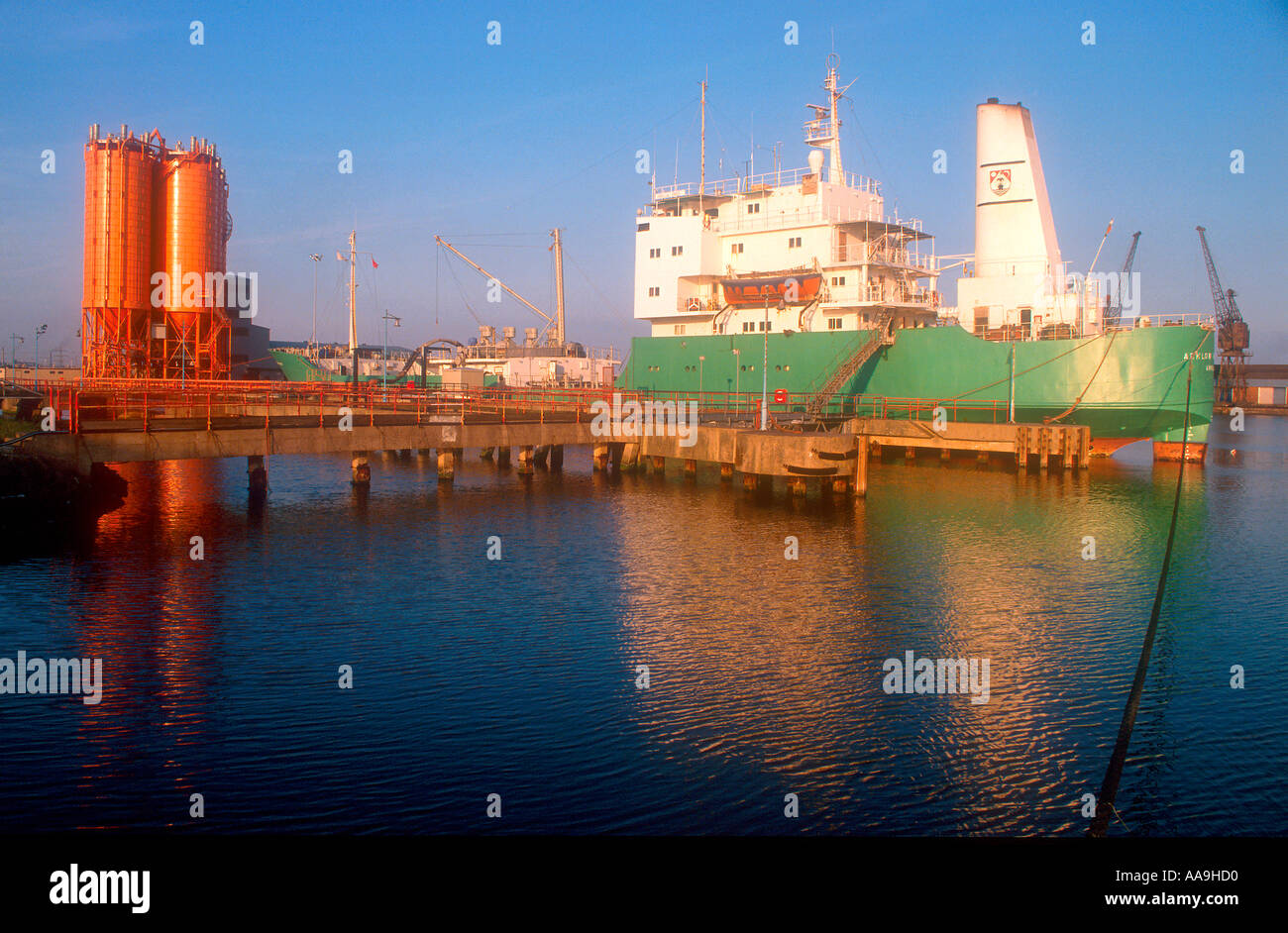Cement Silos and Docked Ship Newport Docks South East Wales RM1 Stock ...