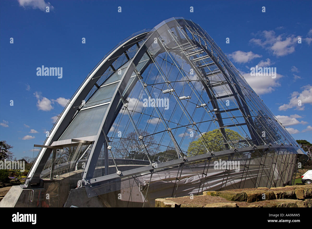 The New Alpine House Royal Botanical Gardens Kew Stock Photo - Alamy