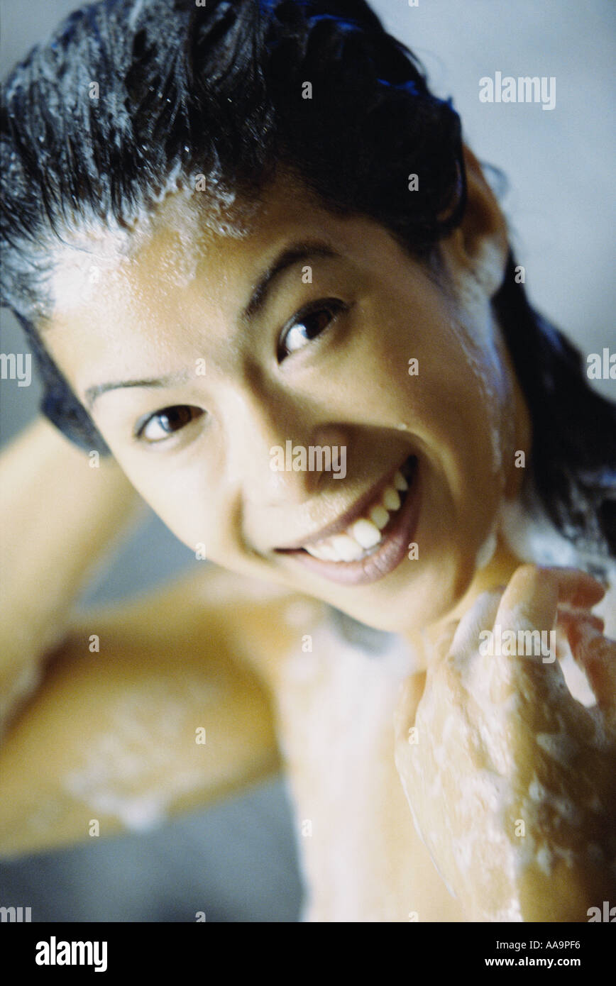Woman lather shampoo hi-res stock photography and images - Alamy