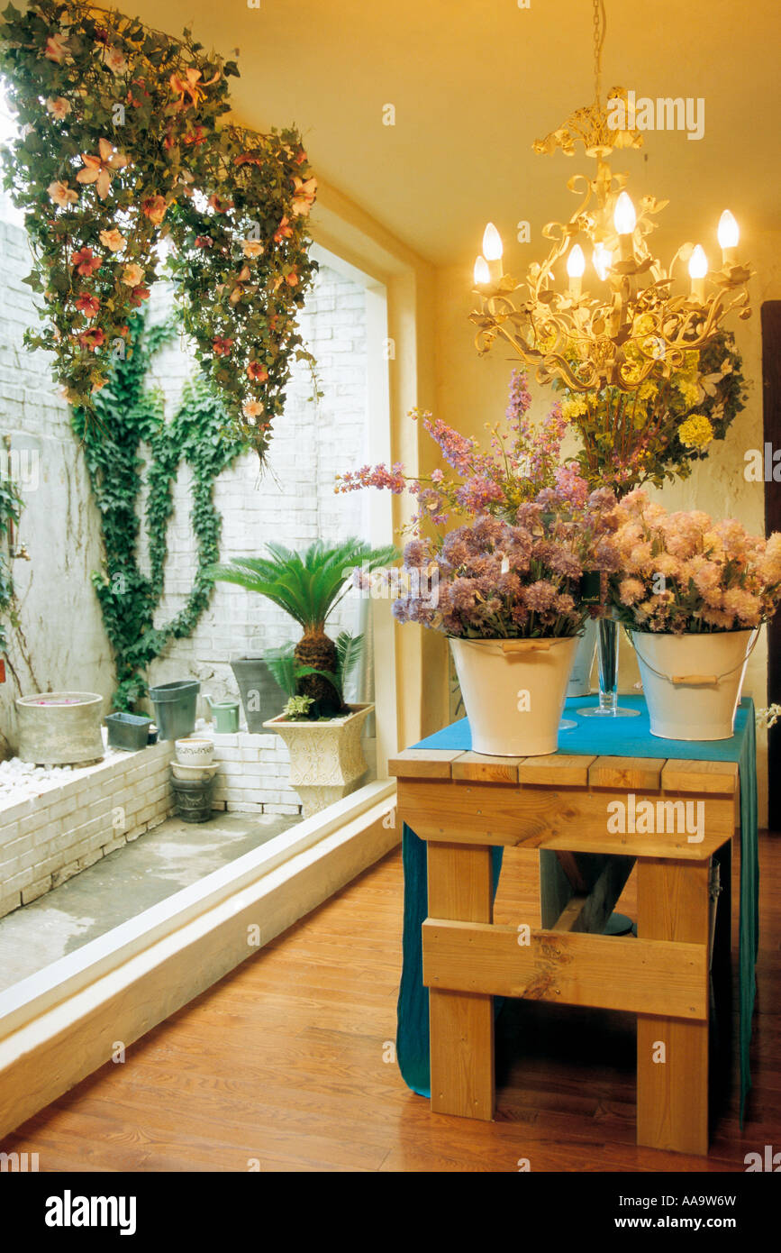 Entrance Flower Beds Designs
