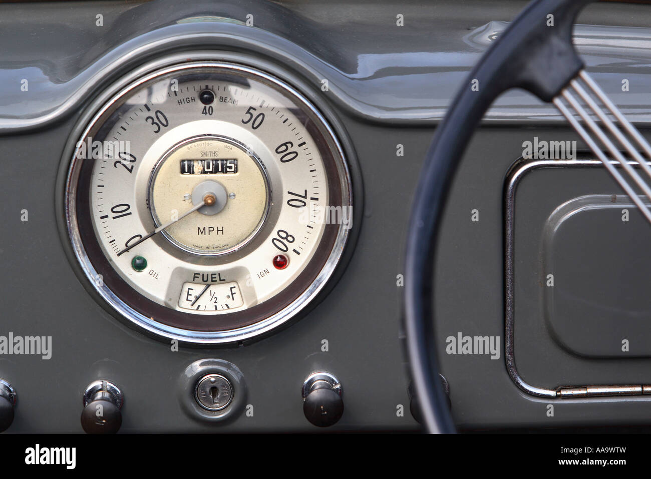 Detail of the interior of a vintage Morris Minor Car Stock Photo - Alamy