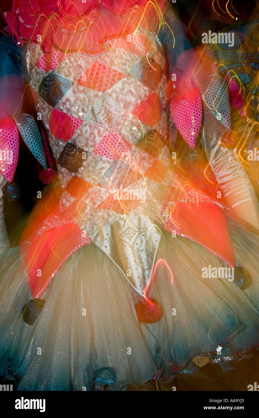 Performers costume hi-res stock photography and images - Alamy