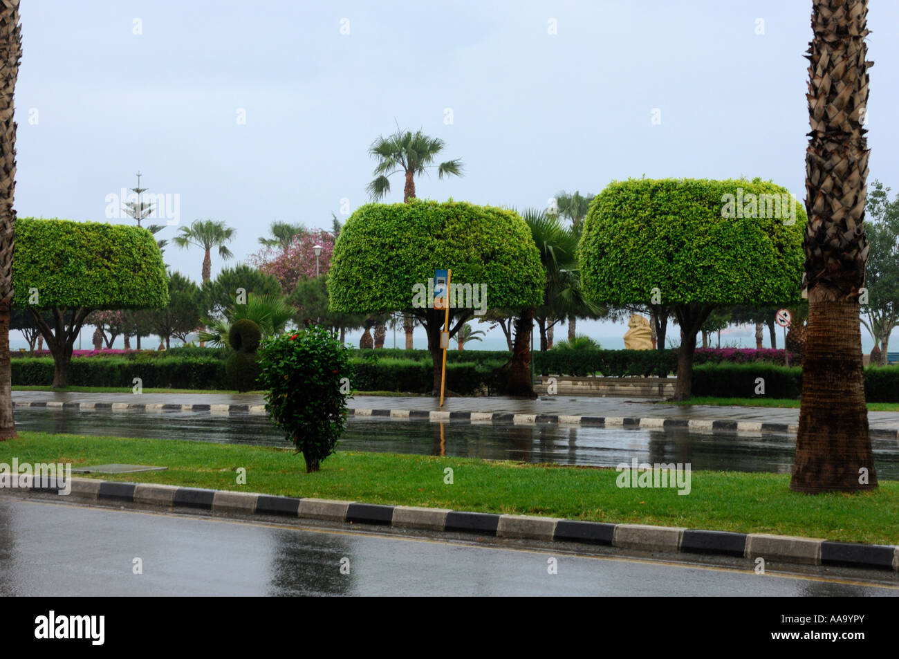 Spyrou araouzou street hi-res stock photography and images - Alamy