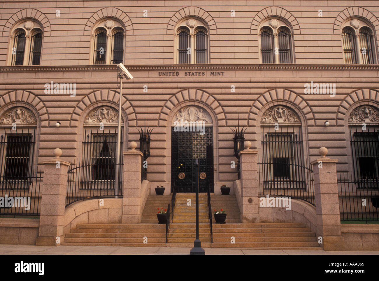 Denver mint hi-res stock photography and images - Alamy