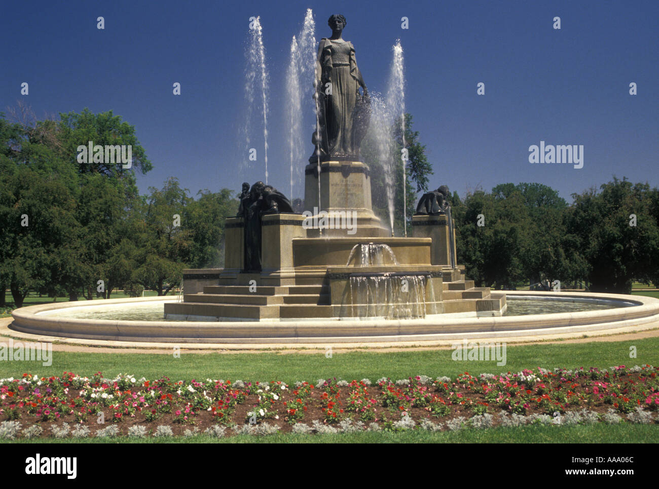 Denver fountain hi-res stock photography and images - Alamy