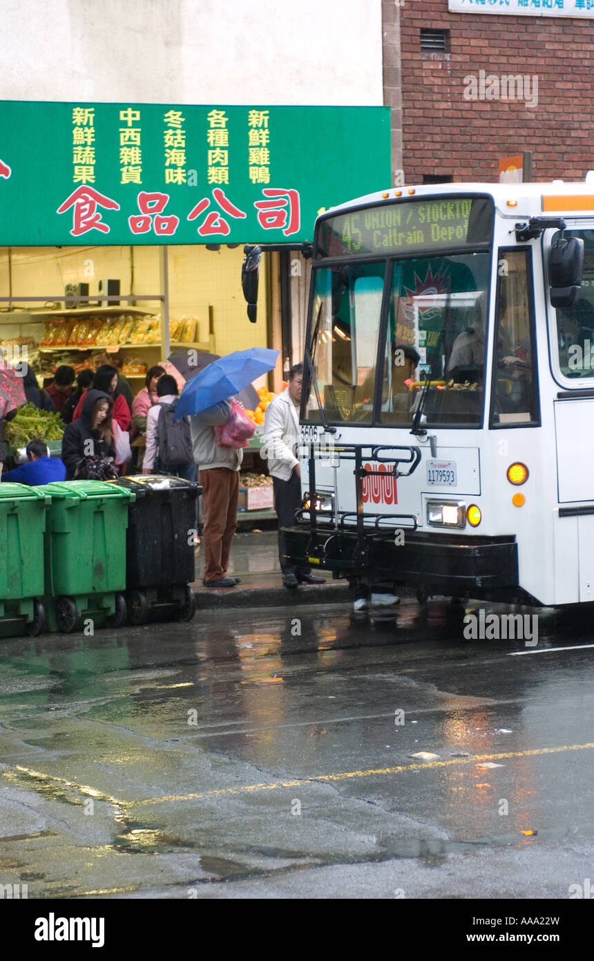 bus stop in Chinatown San Franciscoon a raining day Stock Photo - Alamy